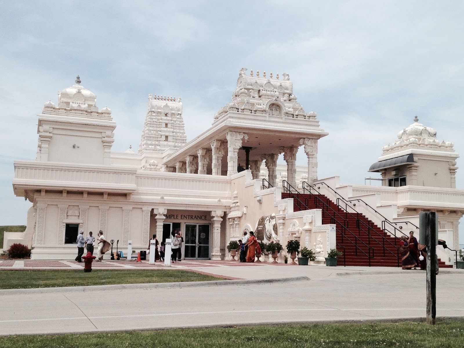 Top 10 Popular Hindu Temples in USA | Temple Management System